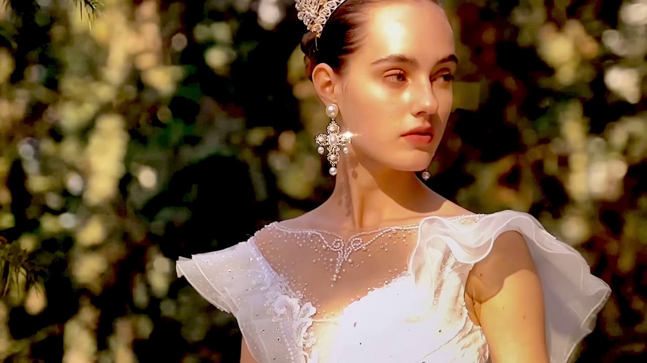 ANGELO ESTERA BRIDAL COLLECTION SPRING /SUMMER 21 - YouTube