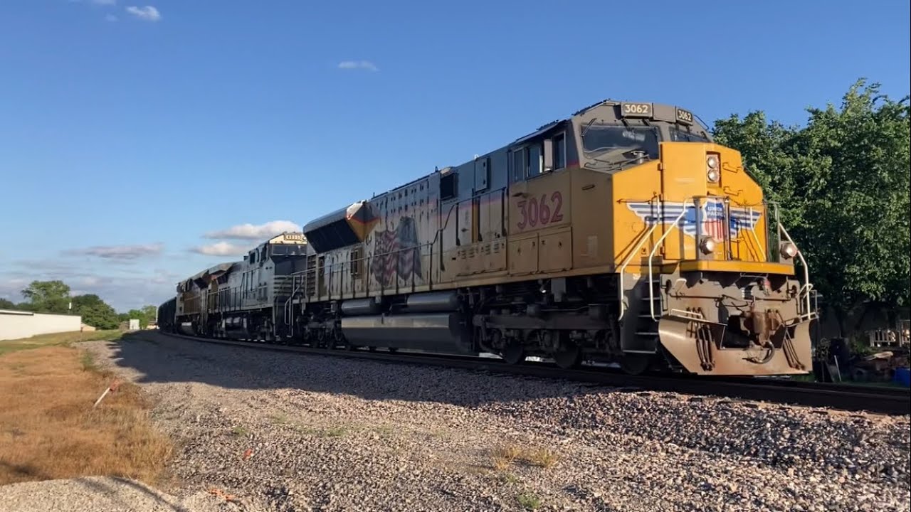 Union Pacific Rock Train (with NS Power) at Boyd, TX (April 27, 2023 ...