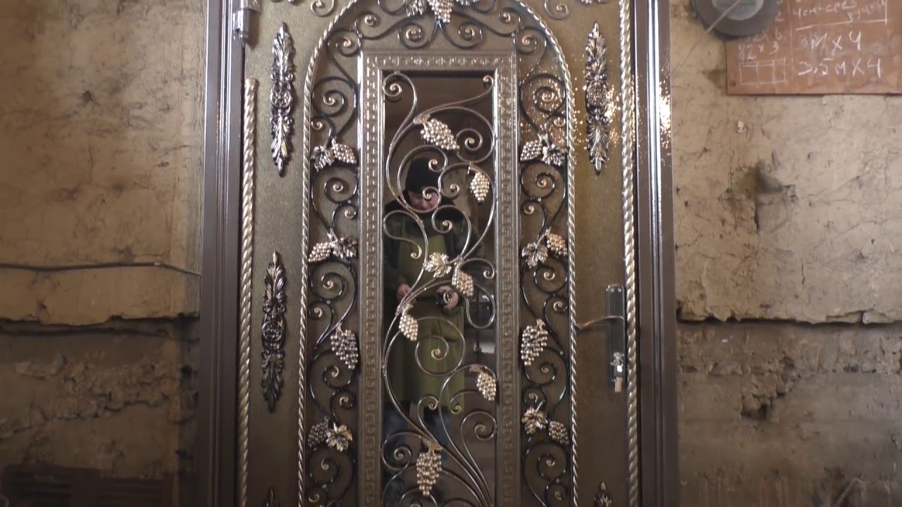 Farnichar ka video - YouTube