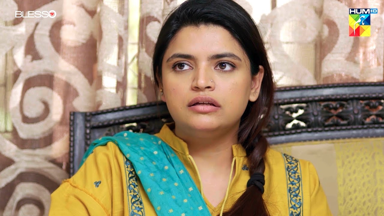 Ess Munh Ka Fittay Munh.....!! #sanajaved - Kaala Doriya - HUM TV - YouTube