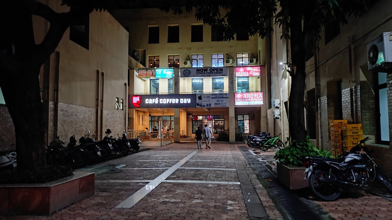 MAC Building IIT Roorkee, Full Tour of Subway, CCD, Aroma Restaurant at ...