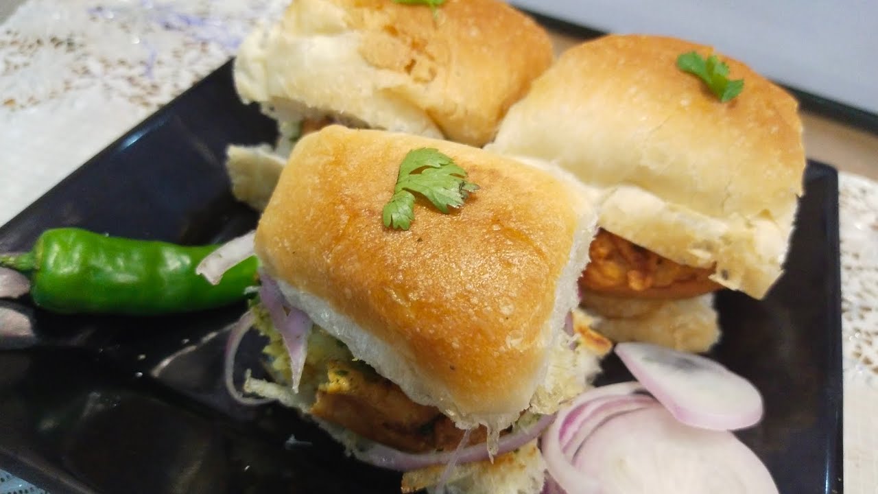 Vada Pao Recipe🌸HAPPY WINTERS - YouTube