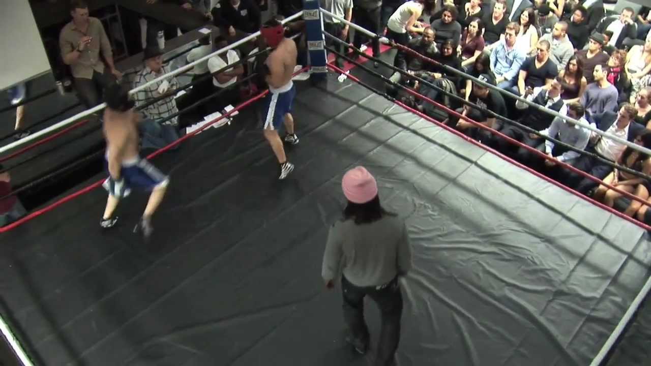 Adelaide Club Boxing Night 2012 - Fight 8 Nigel Fox vs Carlos Ramirez ...