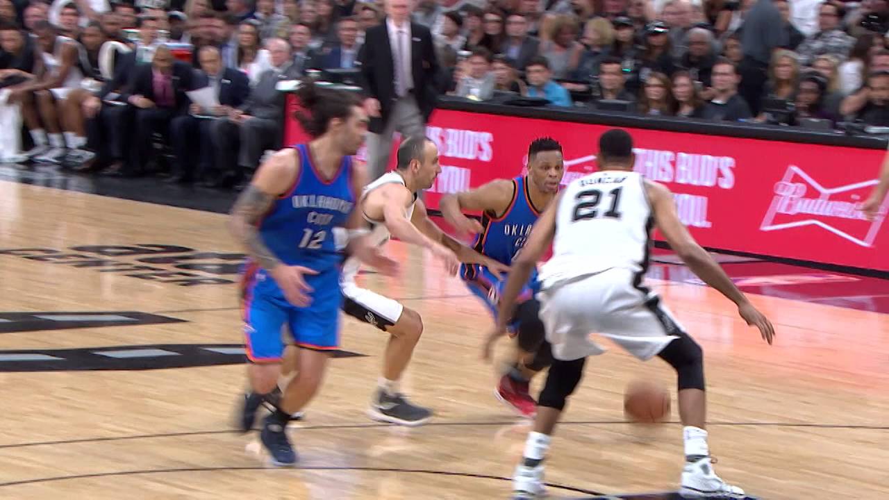 Steven Adams Throws Down the Powerful Alley-Oop - YouTube