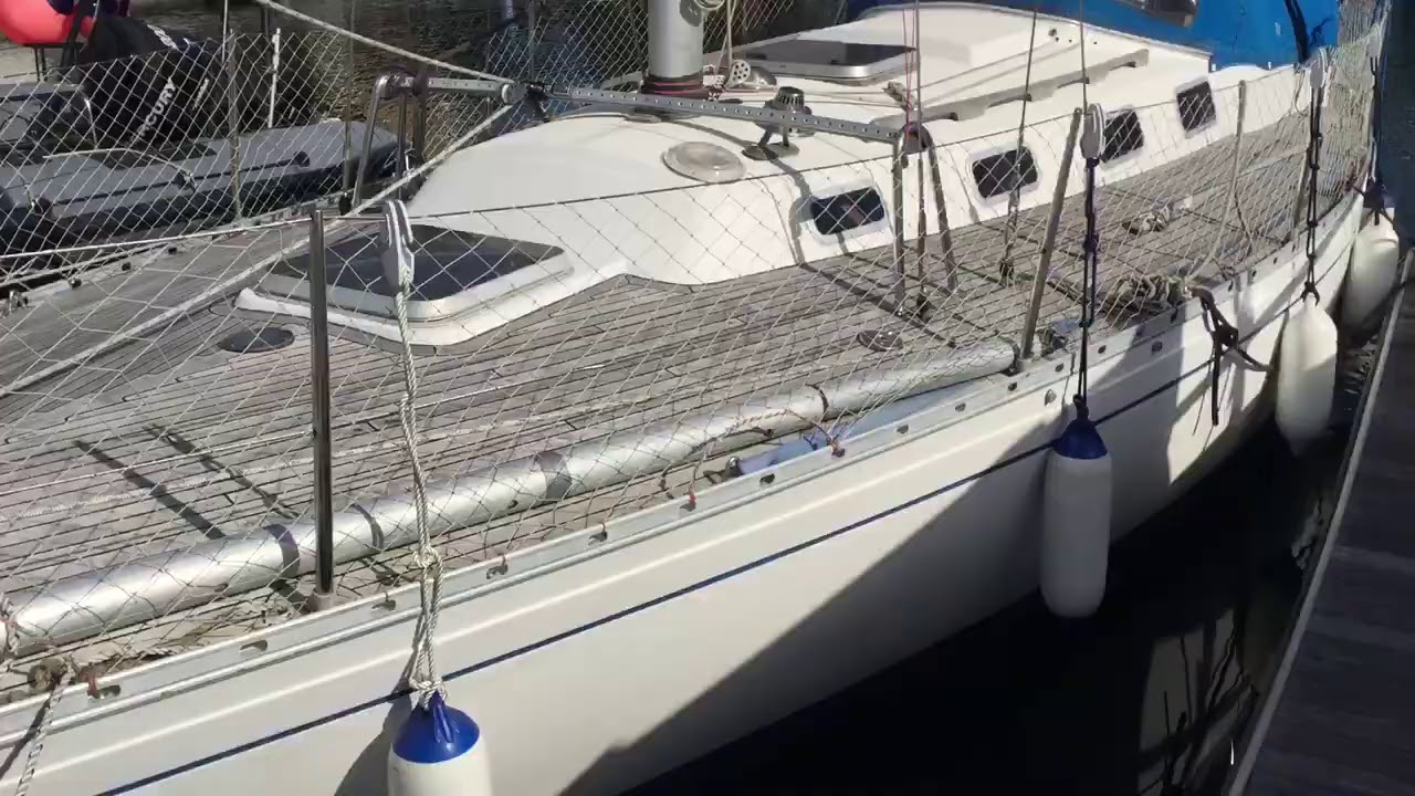 Crown OE 36 - Boatshed - Boat Ref#274353 - YouTube