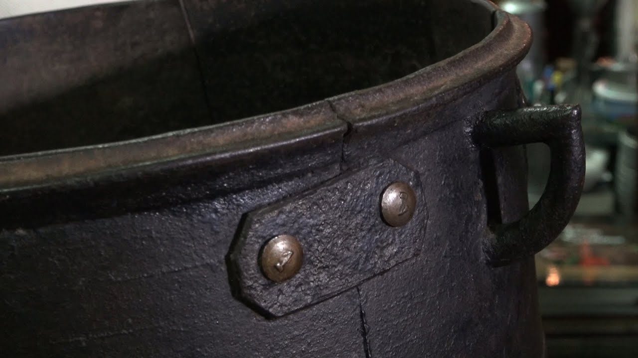 La marmite créole - Objets Lontan - YouTube