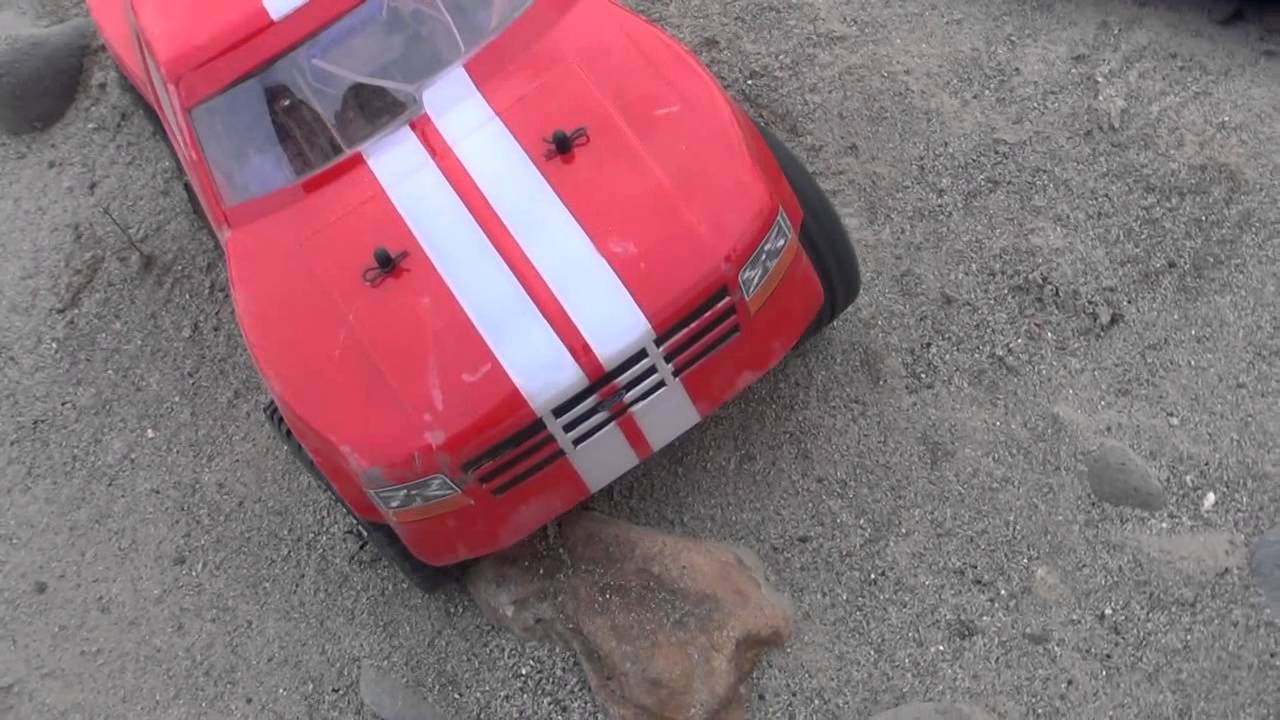 Tamiya ta02t ford f150 河川敷で……#1(5) - YouTube