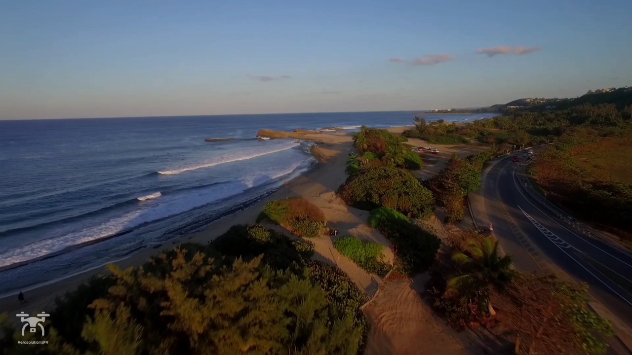 Surfing in Middles, Isabela - YouTube