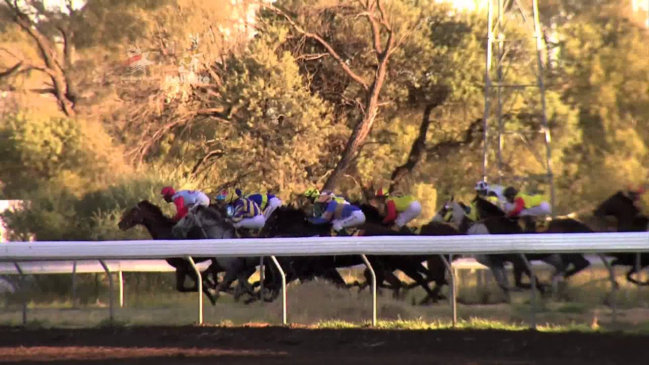'we love our Alice' Alice Springs Turf Club - YouTube