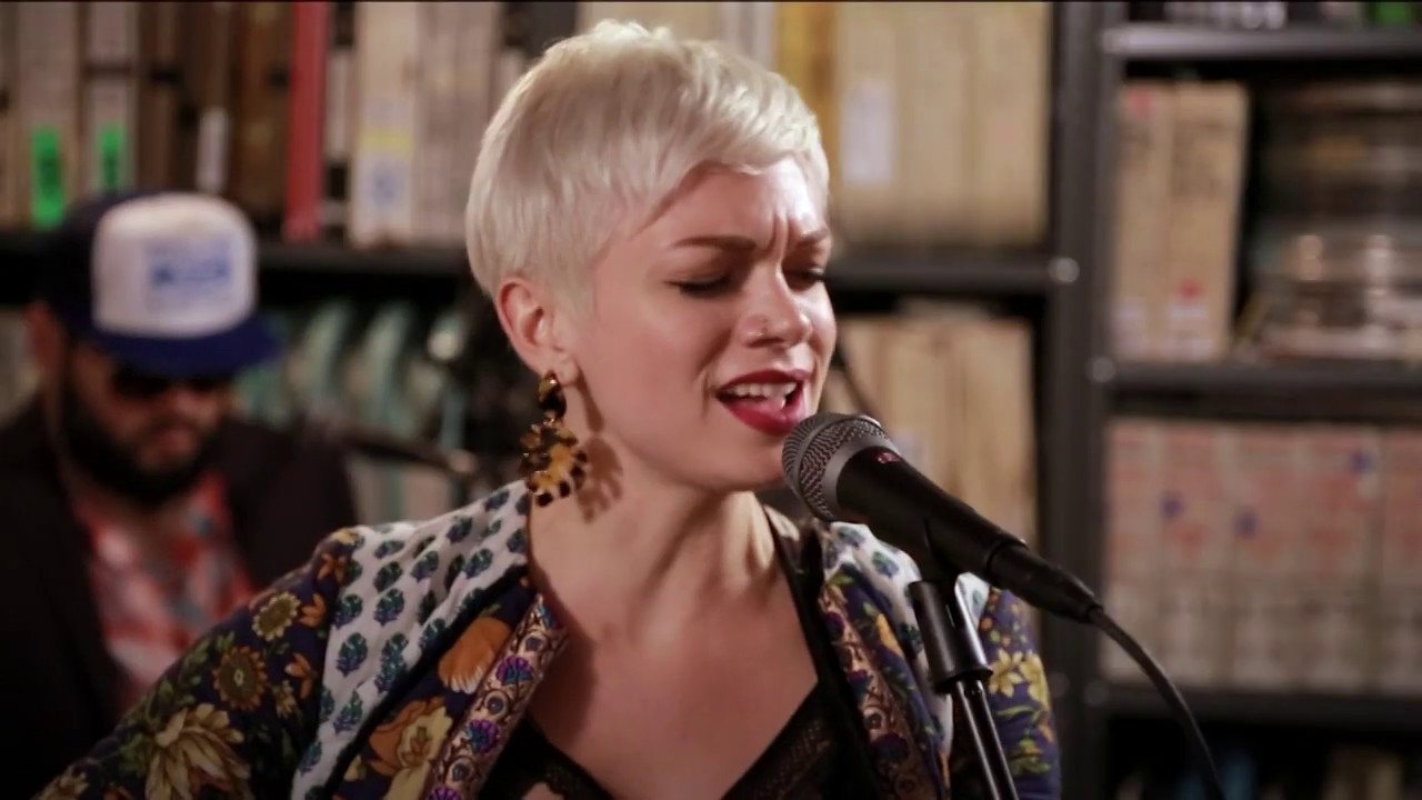 Lillie Mae - Whole Blue Heart - 8/14/2019 - Paste Studios - New York ...