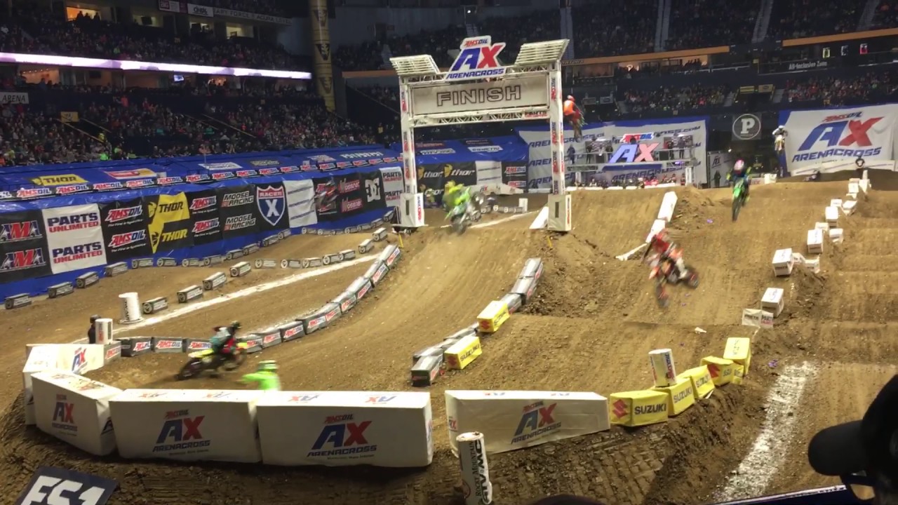 AMSOIL ARENACROSS 2017 250AX Main event - YouTube