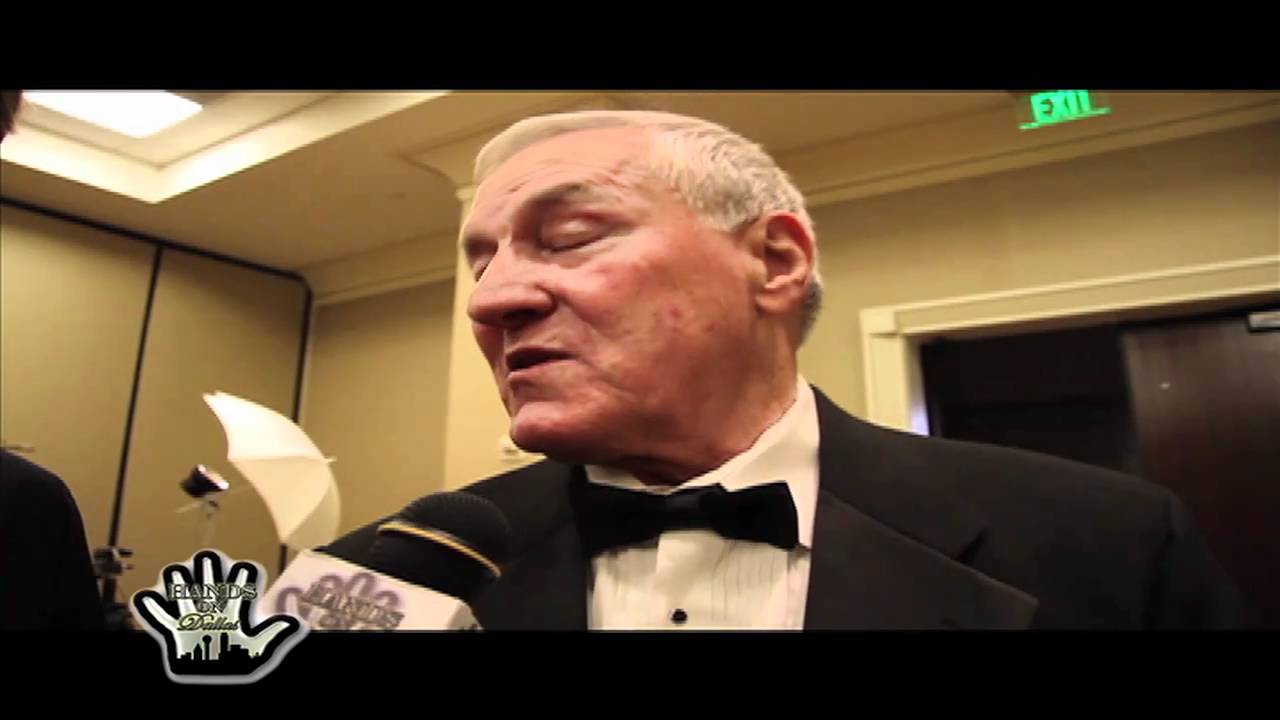 NFL Hall of Famer and 2010 PwC Doak Walker Legends Award Winner Jim ...
