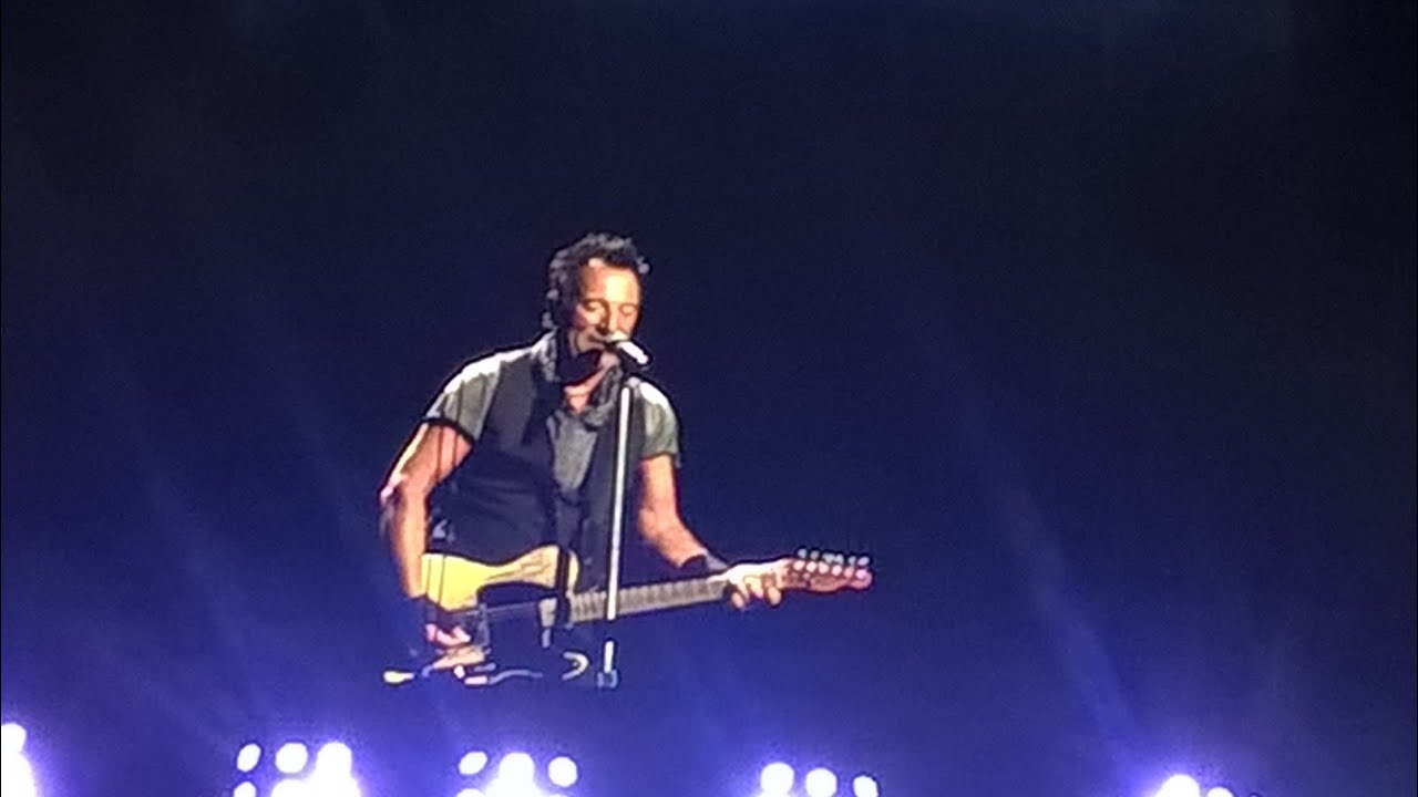 BRUCE SPRINGSTEEN : SEATTLE : KEYARENA : 03/24/2016 - YouTube