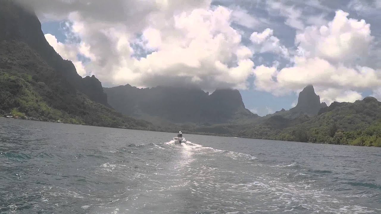 2014 11 Moorea Catajet 4 - YouTube