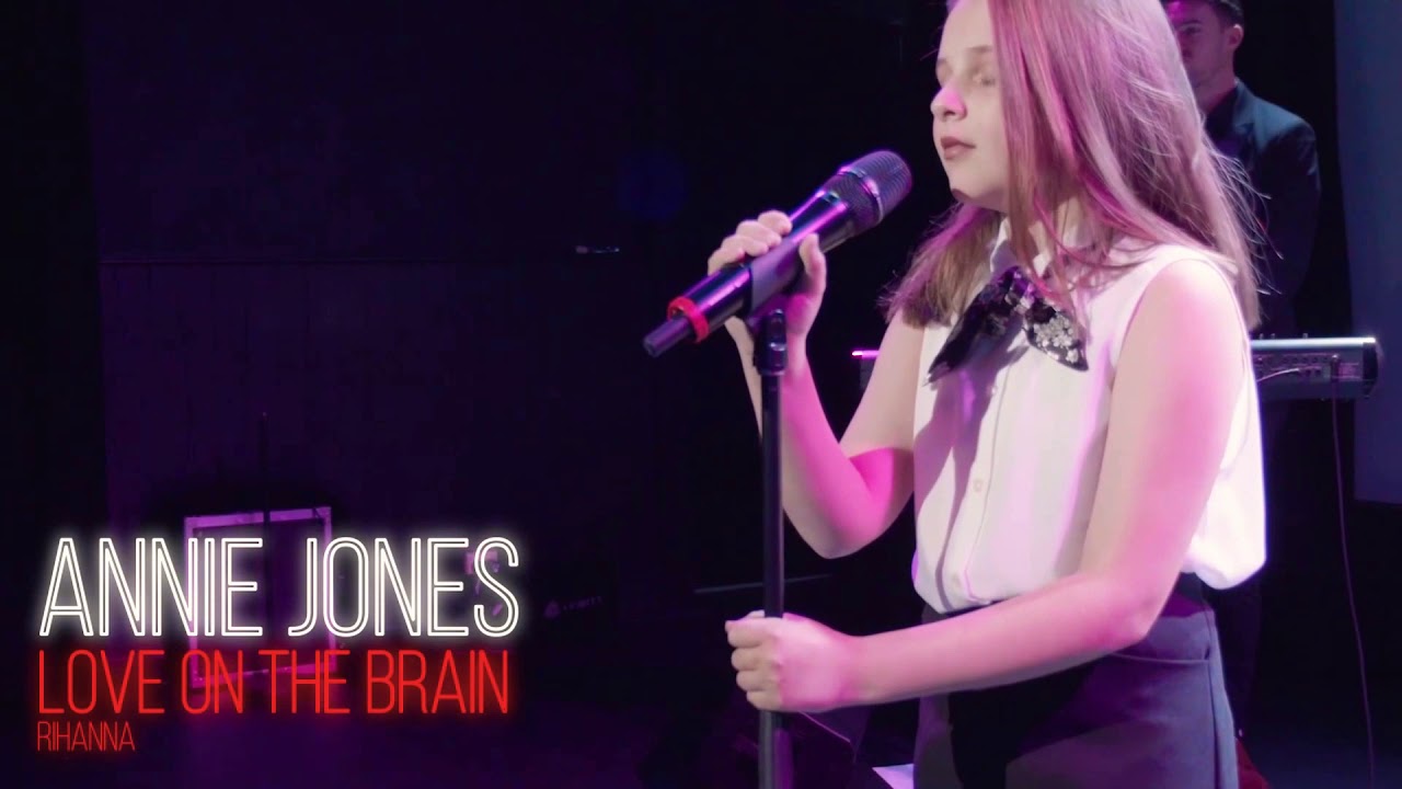 Love On The Brain -Rihanna (Cover by Annie Jones) - YouTube