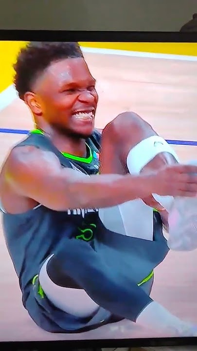 Anthony Edwards Ankle Injury/ Lakers vs Timberwolves - YouTube