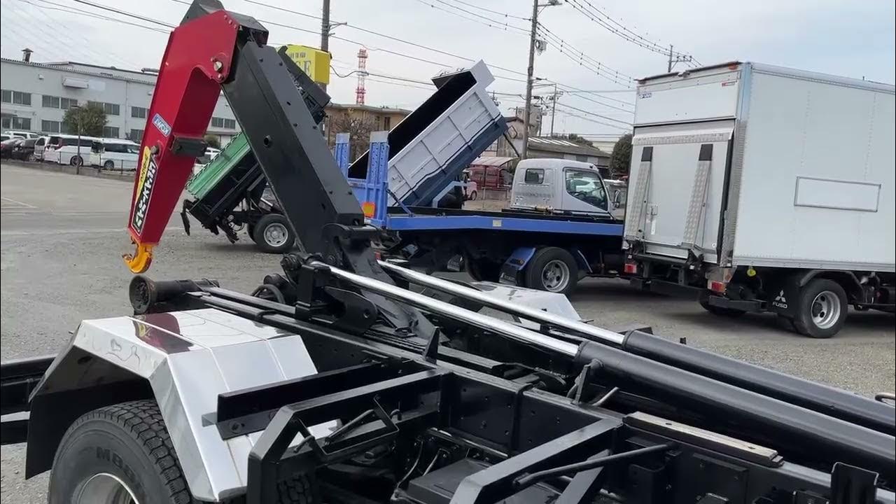 H28ファイター3.4tフックロール - YouTube