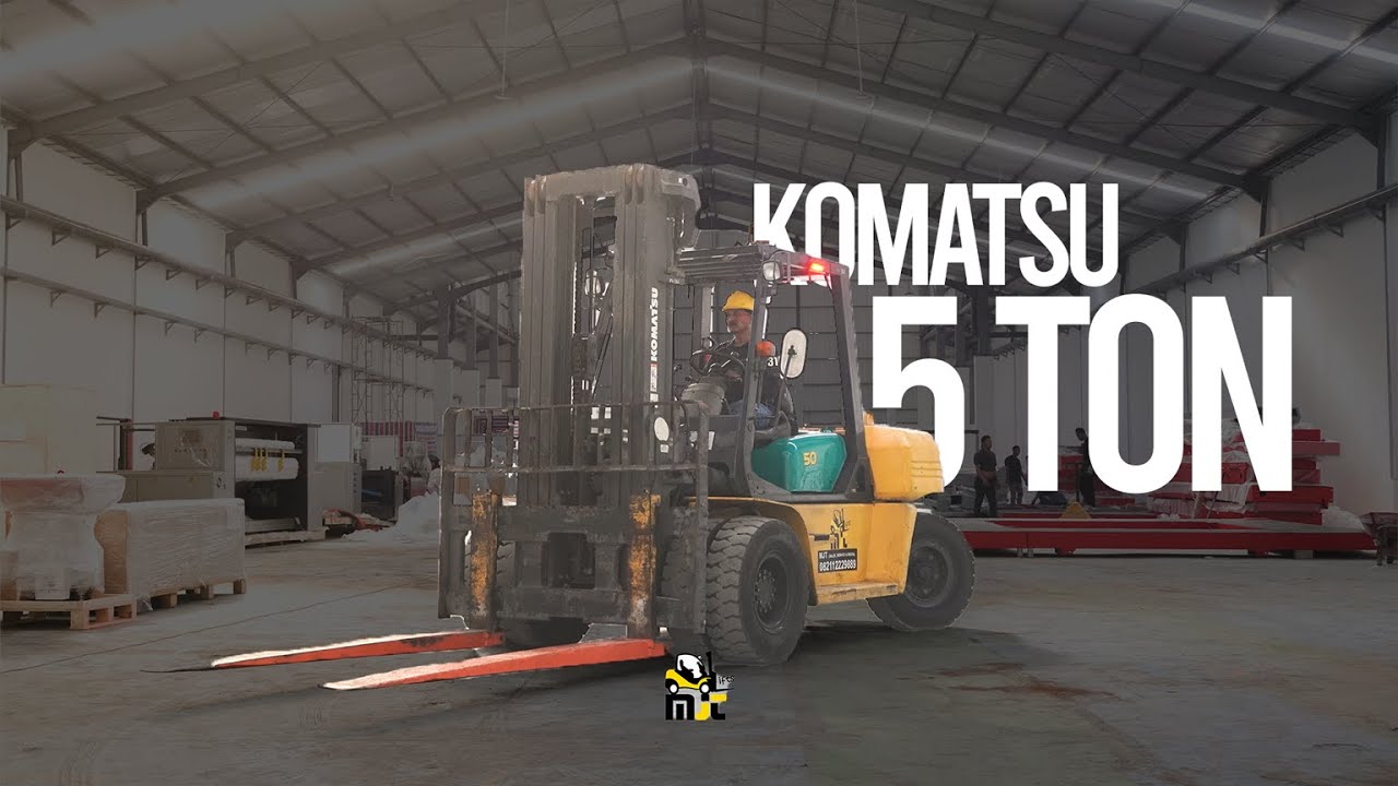 KOMATSU FD50-8 ON DUTY (FORKLIFT DIESEL 5 TON) - YouTube