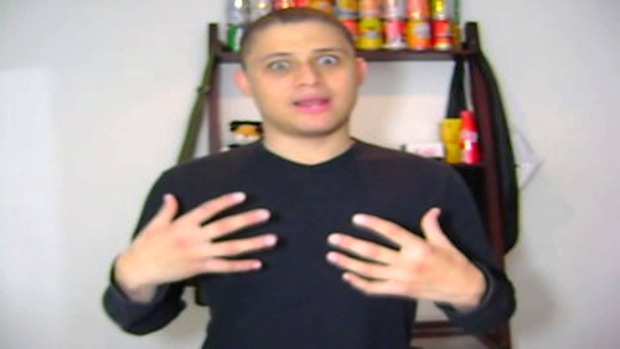 Los senos definen tu personalidad || Javier Grey - YouTube