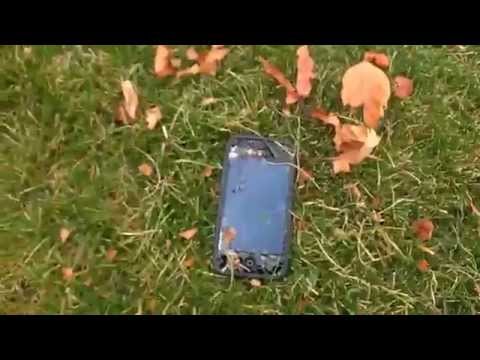 My friend destroyed MY DADS IPHONE4!!!!!!!!!
