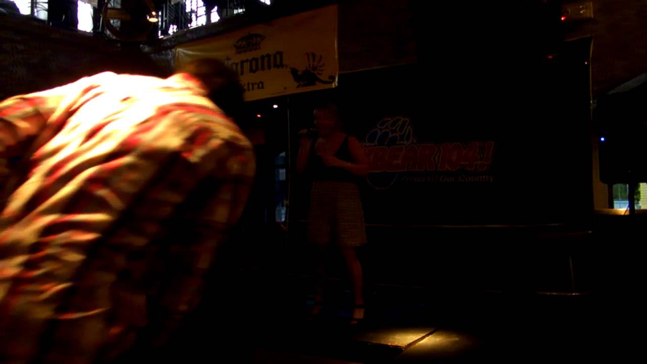 MEGAN KILLORAN kbear night at JAXX 8-18-11 "where would you be" martina ...
