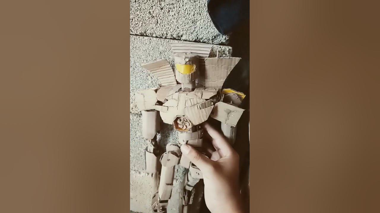 mi primer robot - YouTube