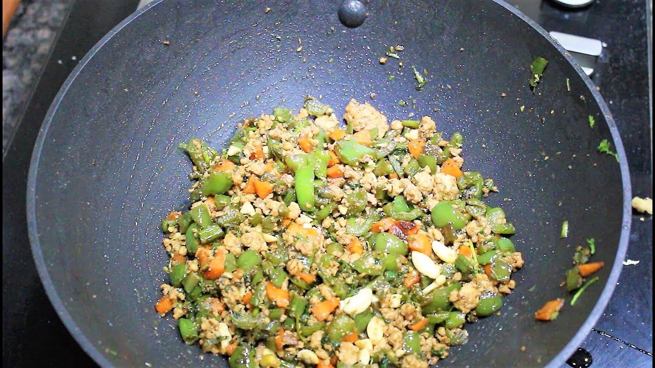 Chicken Keema Bhurji Recipe | Chicken Bhurji | Scroll Recipe - YouTube
