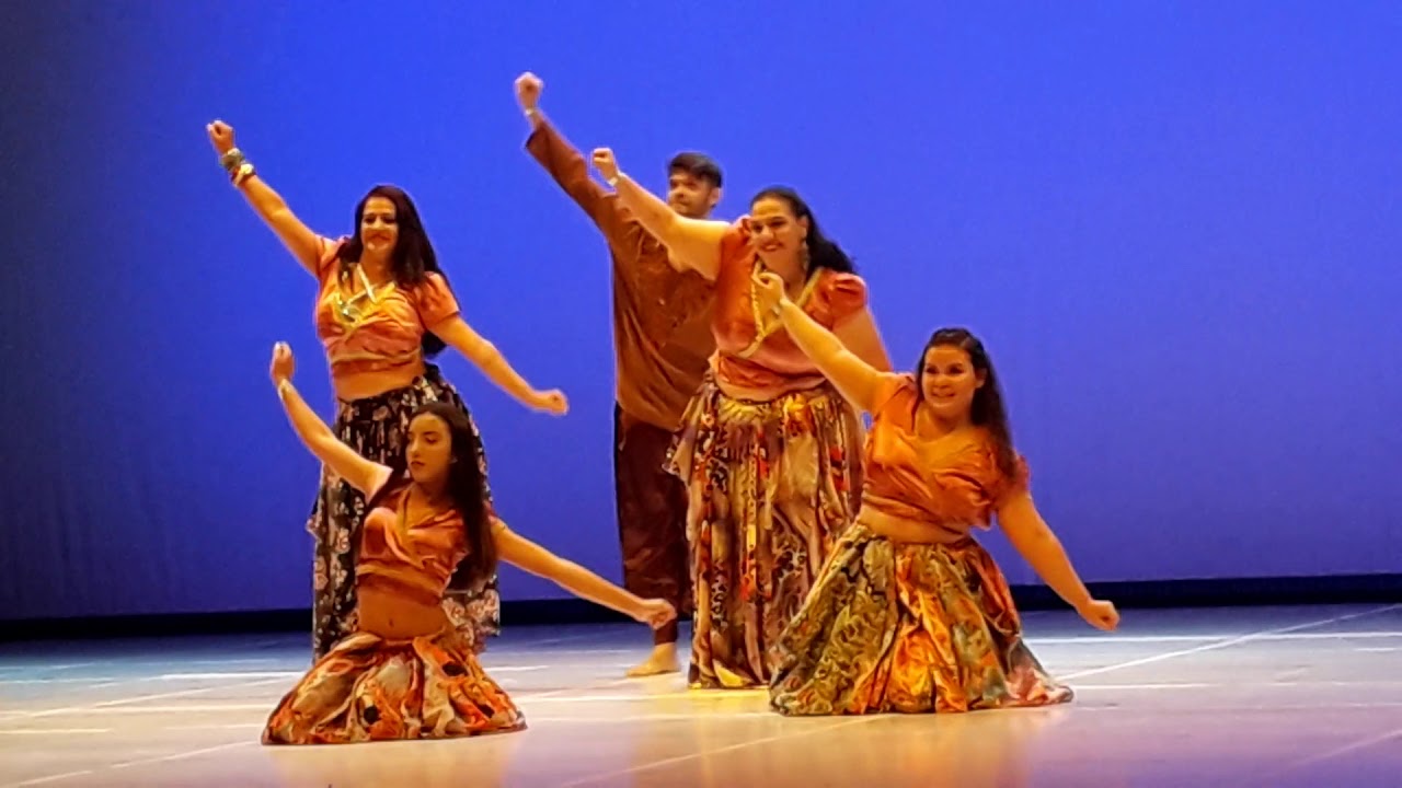 Dança indiana - YouTube