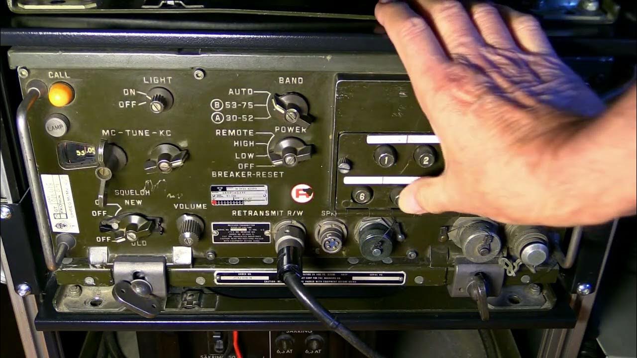 RA 421 Militär radio. - YouTube
