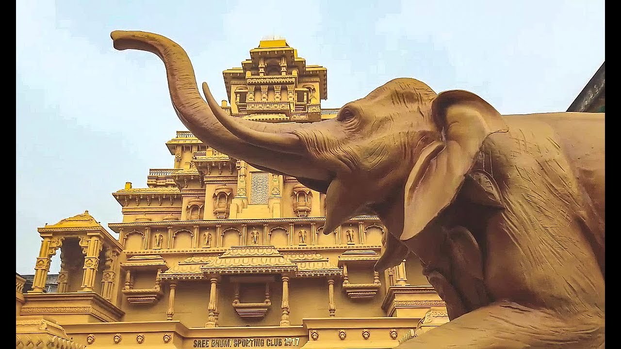 Sreebhumi Durga Puja 2017 -10Cr. Budget Durga Puja | BAHUBALI theme ...