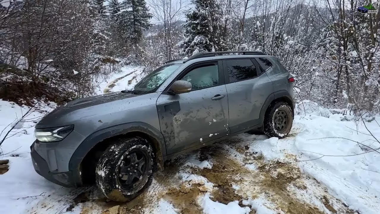 New Duster 2024 Driving on Mud & Snow - YouTube
