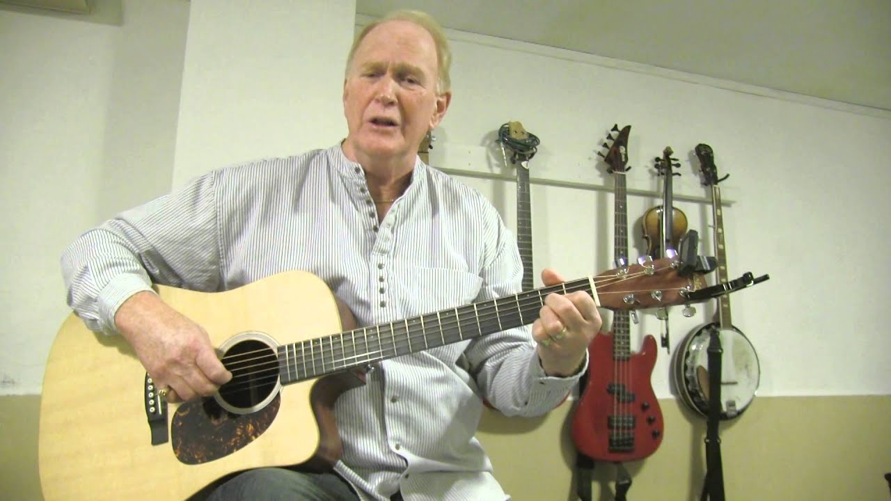 Folk singer Mike Cheesman performs a song honoring veterans - YouTube