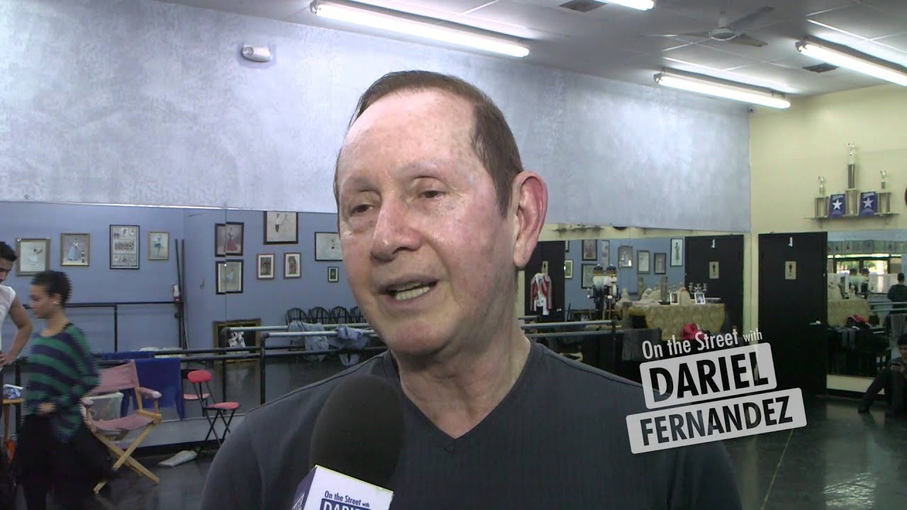 ON THE STREET WITH DARIEL FERNANDEZ BALLET CLASICO CUBANO DE MIAMI ...