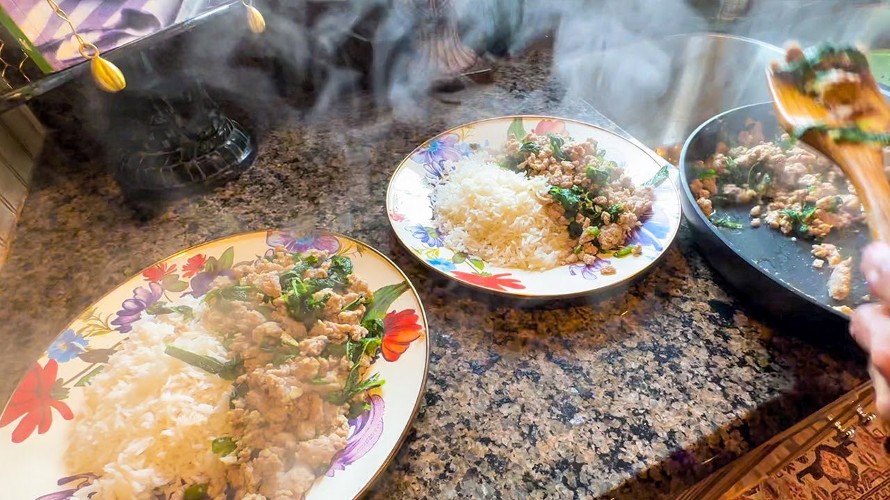 Easy and Delicious Turkey Stir Fry with Mint from my Garden - YouTube