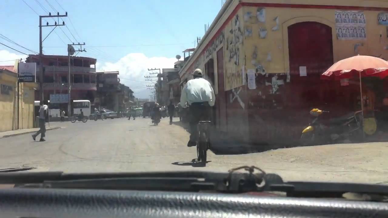 Traffic in Cap-Haitian Haiti - YouTube