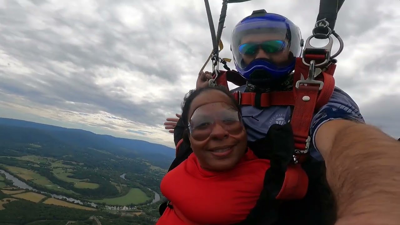 SKYDIVE FRONT ROYAL | Julia | September 2022 - YouTube
