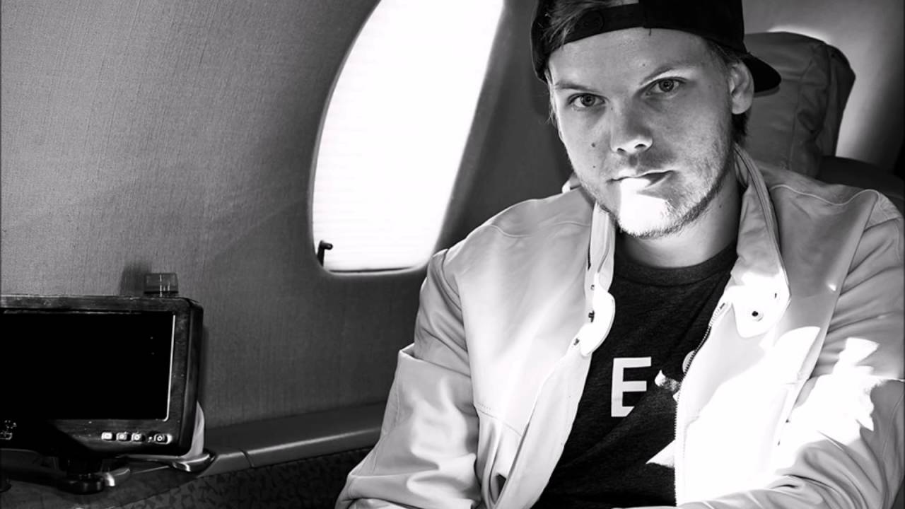 Dizzee Rascal - Dirtee Cash (Avicii Remix) - YouTube