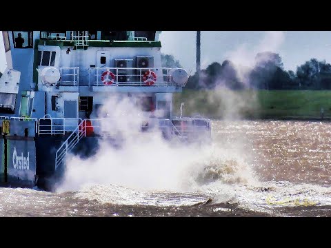 Windpark-Versorger Speedboat WINDEA ONE Emden offshore supply swath T2YT5 IMO 9990131