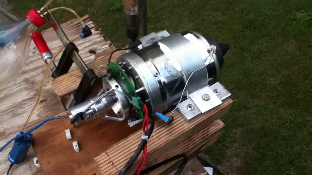 Testrun of my first homebuild RC turbojet - YouTube