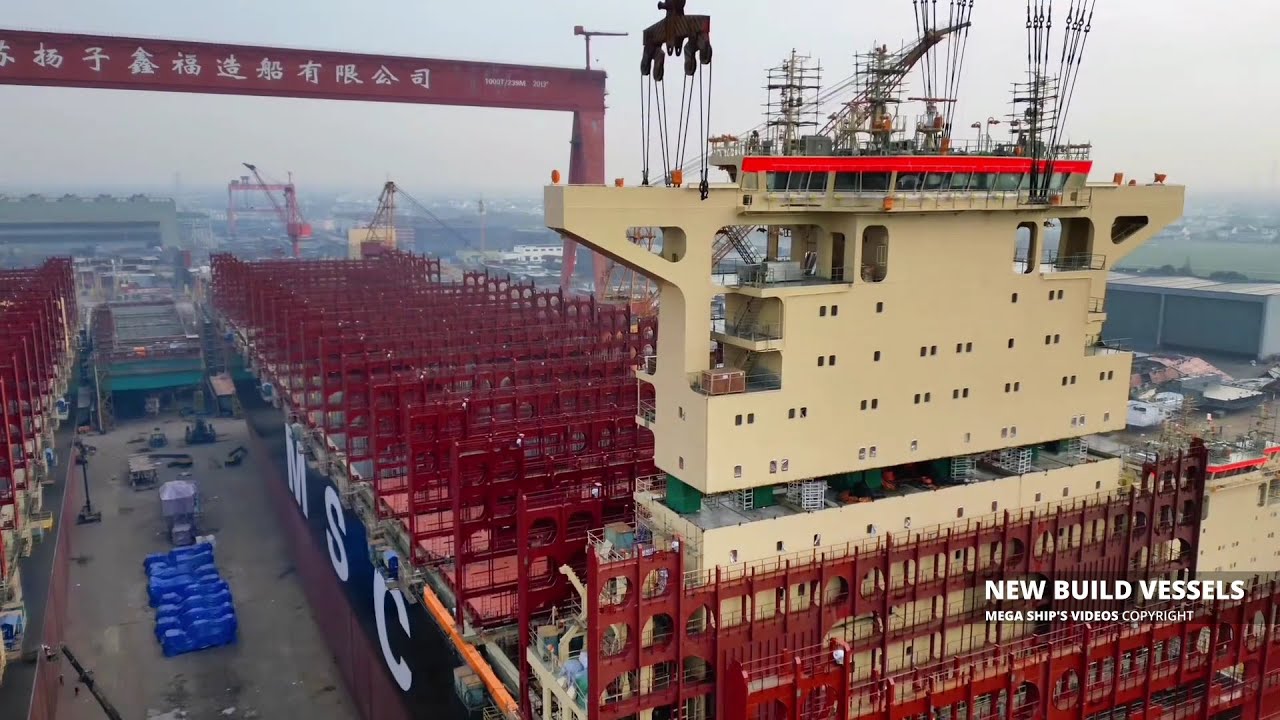 New container vessels being construction | Yangzijiang Shipbuilding ...