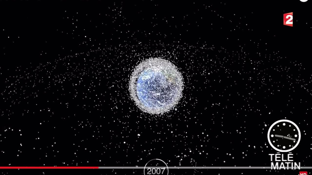 Une vidéo retrace 60 ans de pollution spatiale - 2015/12/29 - YouTube