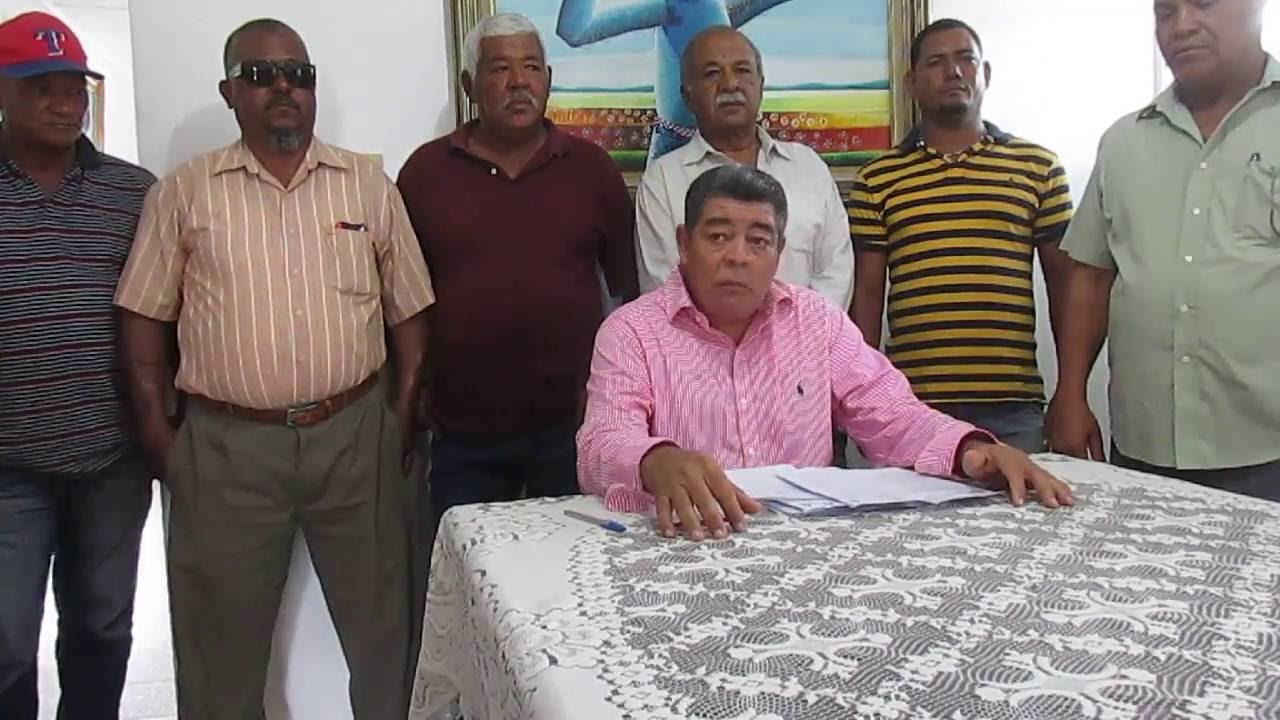 PRENSALIBRENAGUA HECTOR CAPELLAN DICE PERDI Y FELICITA A CHEO - YouTube