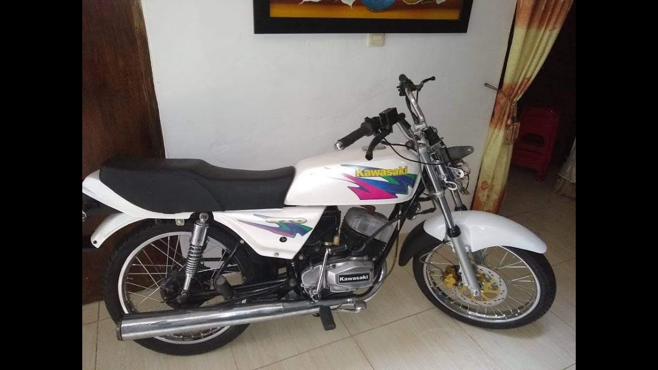 KAWASAKI BAJAJ KB 100 - 125 - YouTube