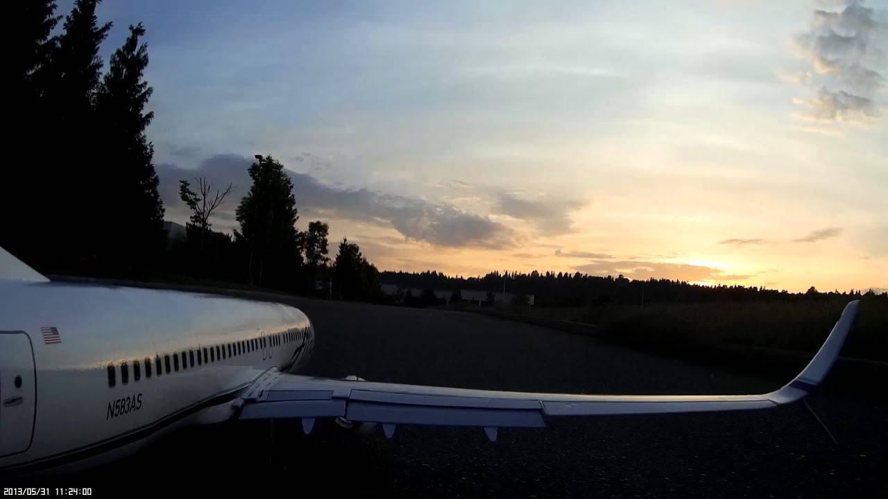 RC N583AS, Split Scimitar Winglets (F4, F2 with new winglets) - YouTube