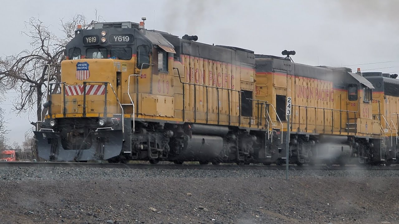 Union Pacific Switch Job, Sparks, Nevada, 3/6/25 - YouTube