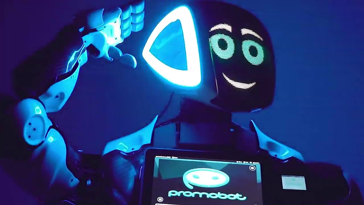 Promobot V4 بالعربية - YouTube
