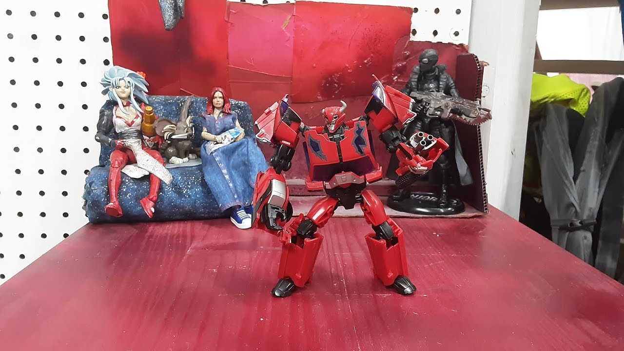 Transformers Prime 1st Edition Deluxe Zombie Cliffjumper - YouTube