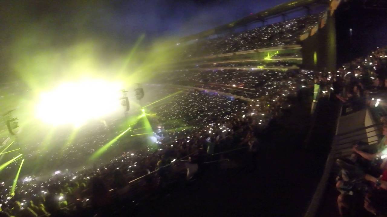 Yellow | Coldplay Live @NYC - YouTube