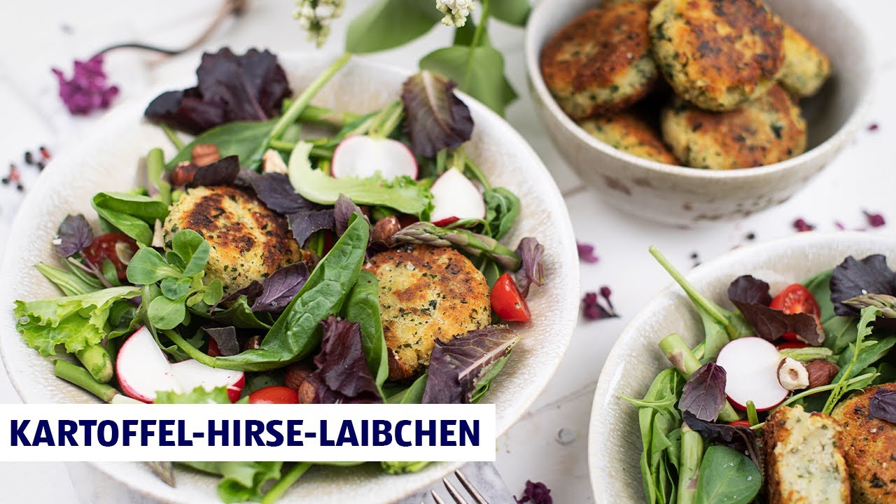 Rezept: Einfache Kartoffel-Hirse-Laibchen auf Salat | HOFER - YouTube