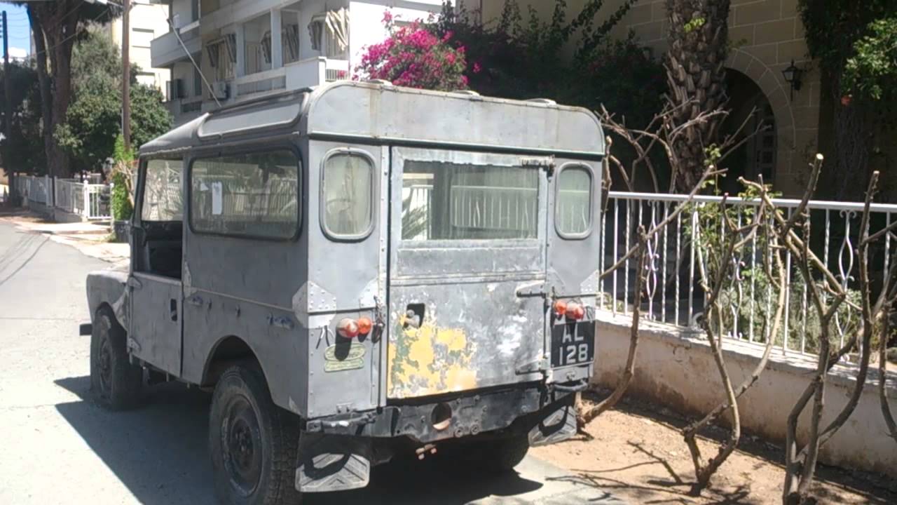 1958 Land Rover spotted in Cyprus - YouTube